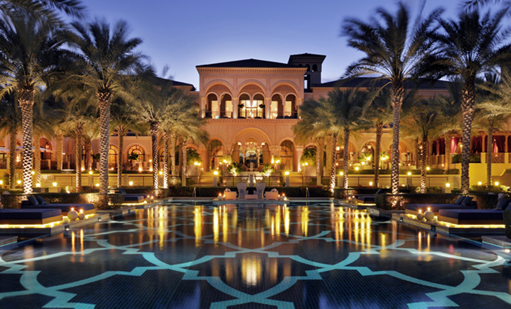 Luxury Redefined: Dubai's Best Hotels | MakeMyTrip Blog